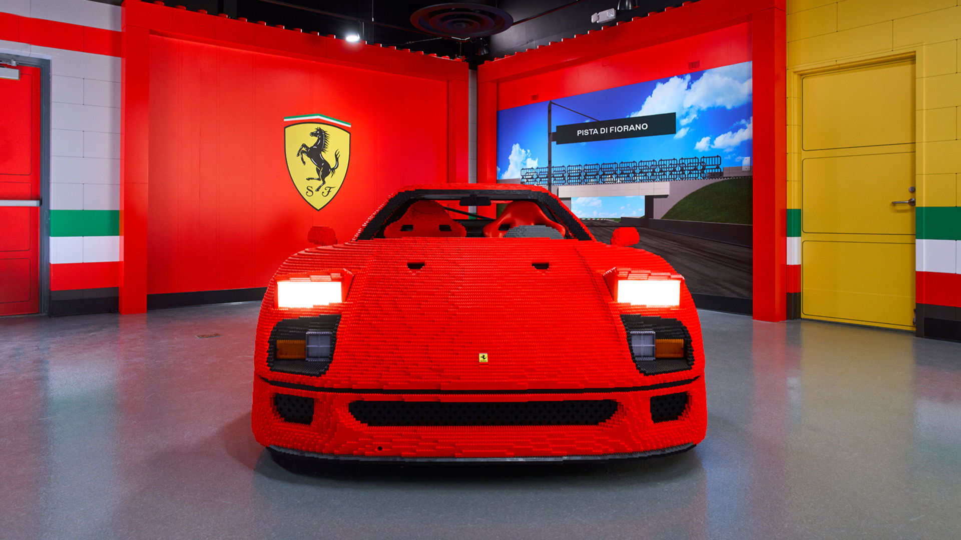 Life-size LEGO Ferrari F40 comes to LEGOLAND California