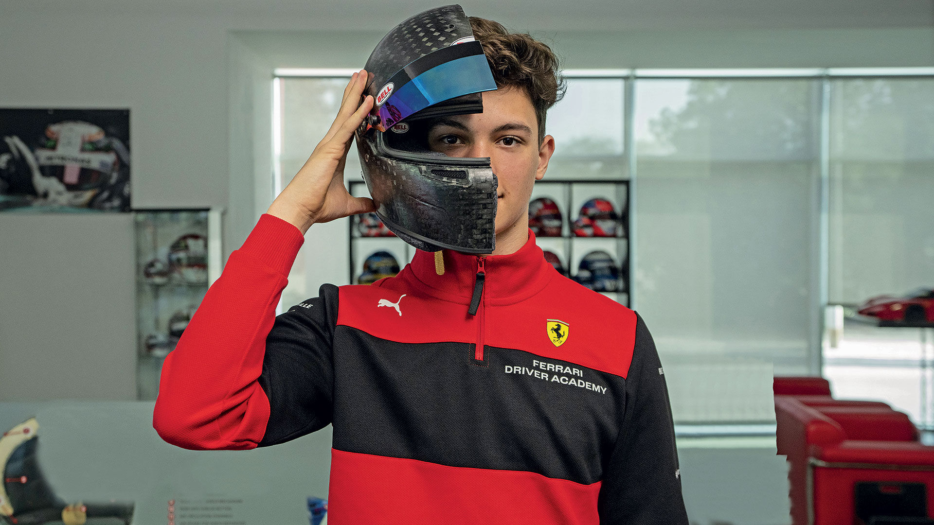 A racer's best friend - Making a crash helmet