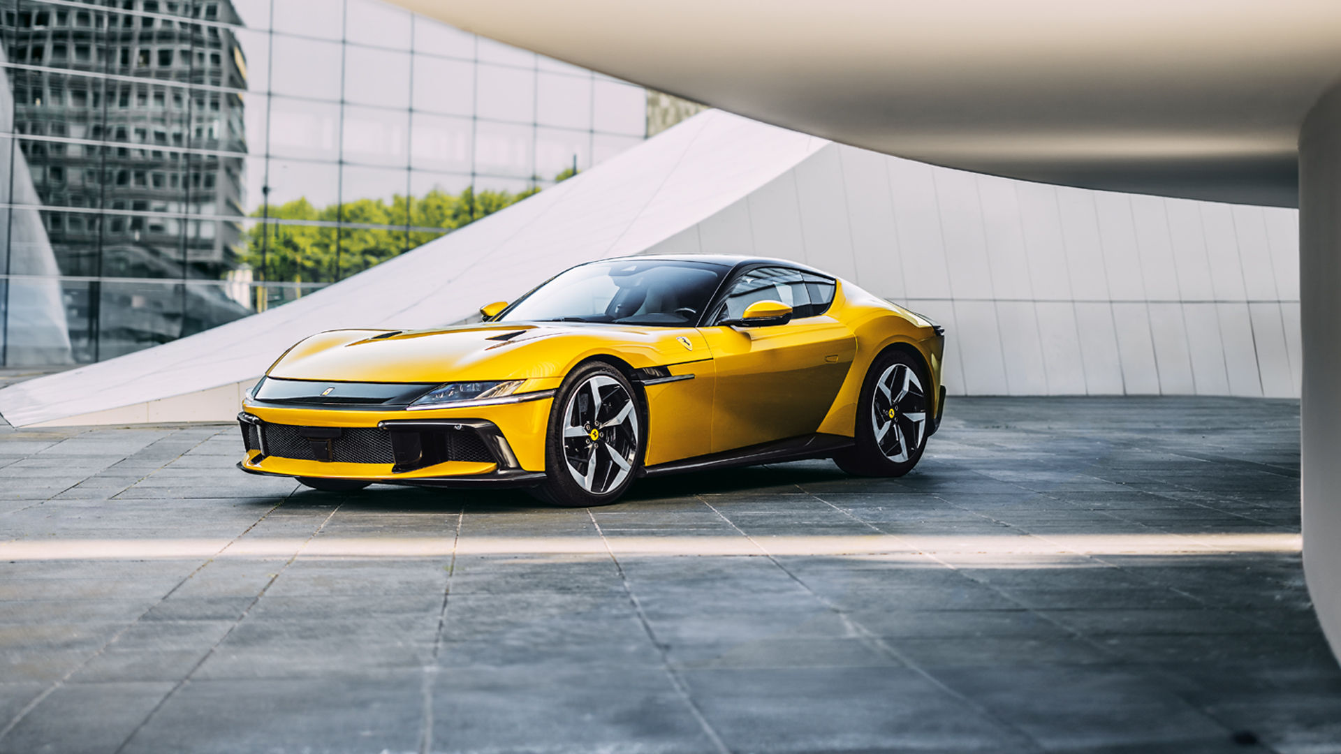 THE OFFICIAL FERRARI MAGAZINE: ISSUE 64