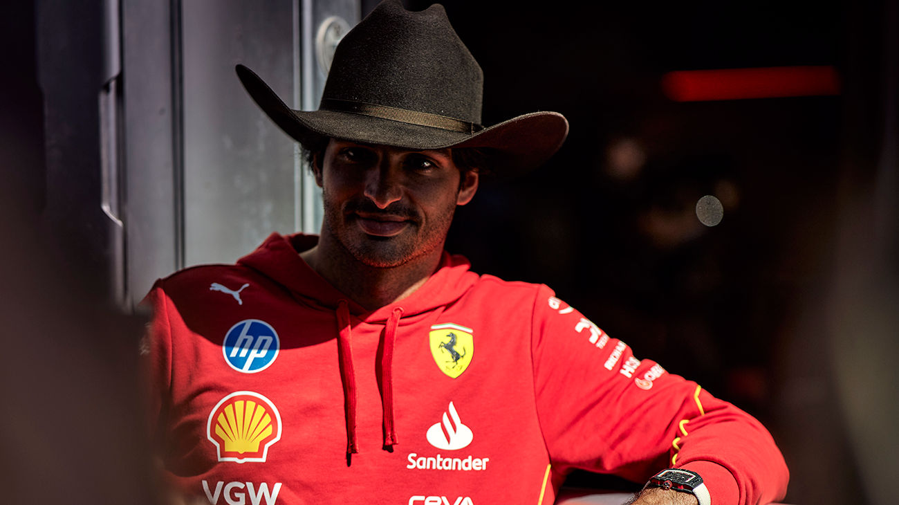 Carlos: “Finally we’re here at the Austin test bench”