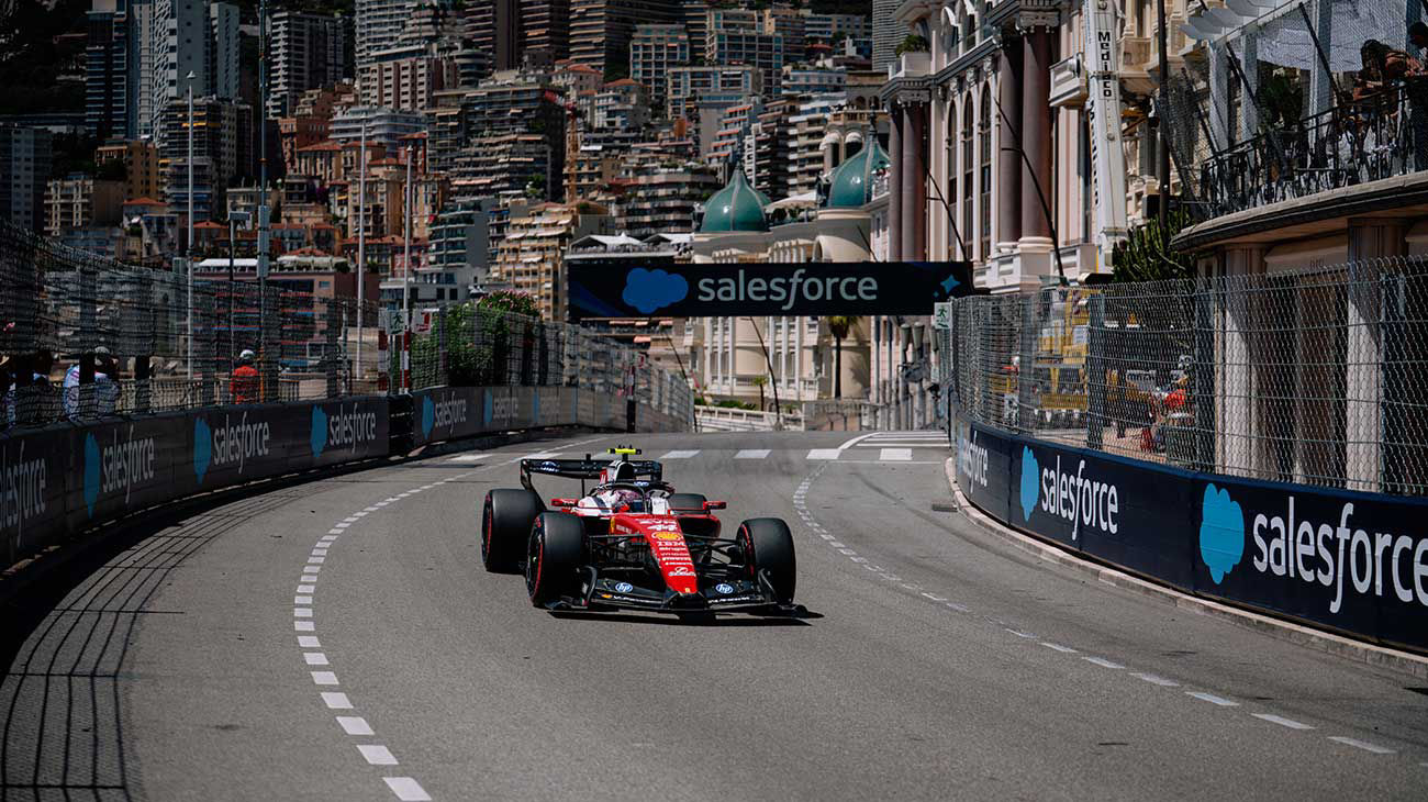 Second row start for Lewis and Charles